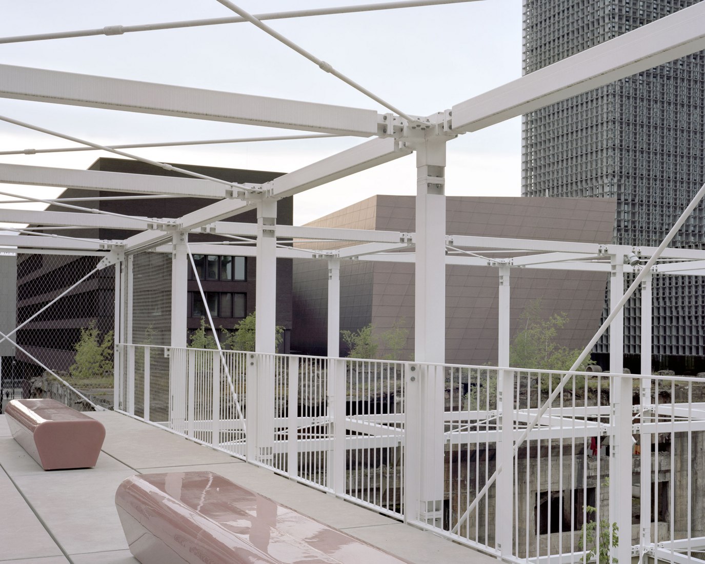 Recover an industrial context. Campus of Belval by Inessa Hansch ...