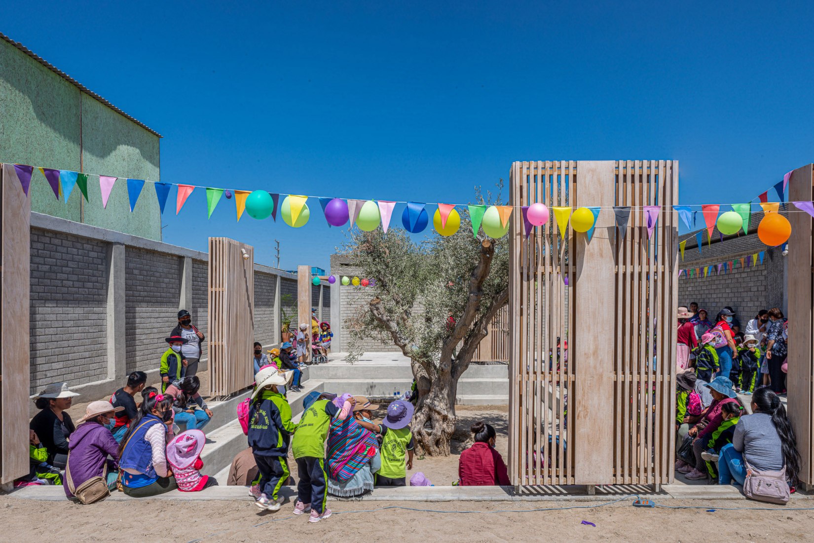 Escuela Inicial 140 por Betsaida Curto Reyes y Ander Bados Sesma | Sobre Arquitectura y más ...