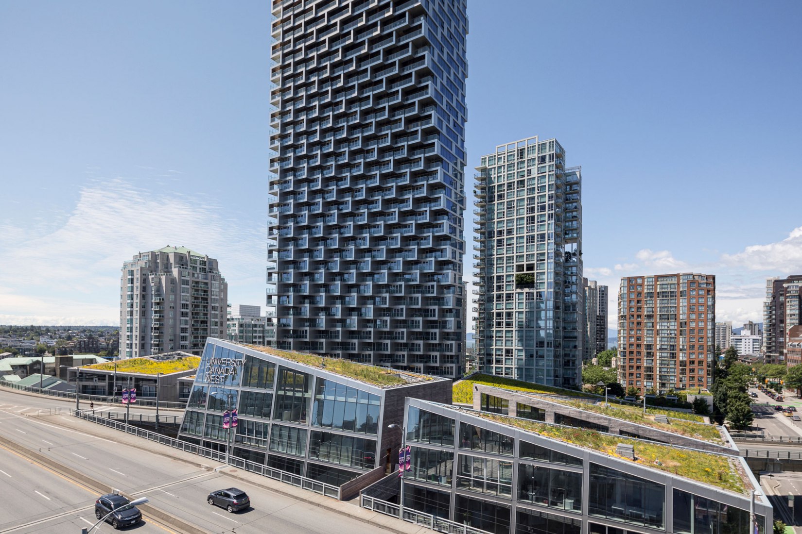 “Vancouverism” in action. Vancouver House by BIG | The Strength of ...