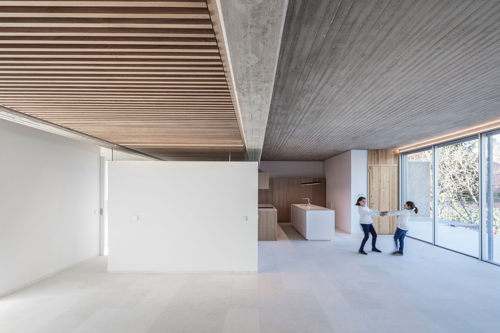 Stack, displace, rotate. GT3 House by Bojaus | The Strength of ...