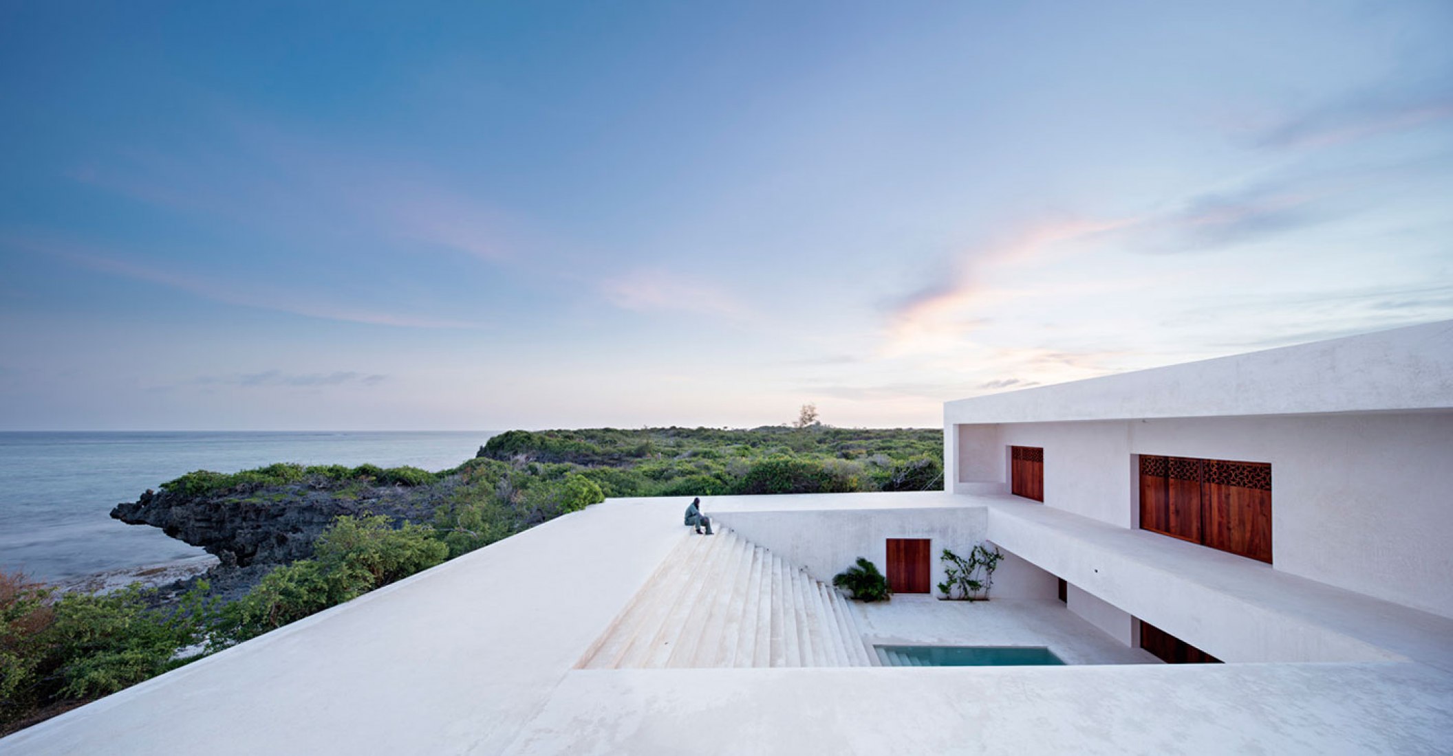 Dalton House by Alberto Morell | The Strength of Architecture | From 1998