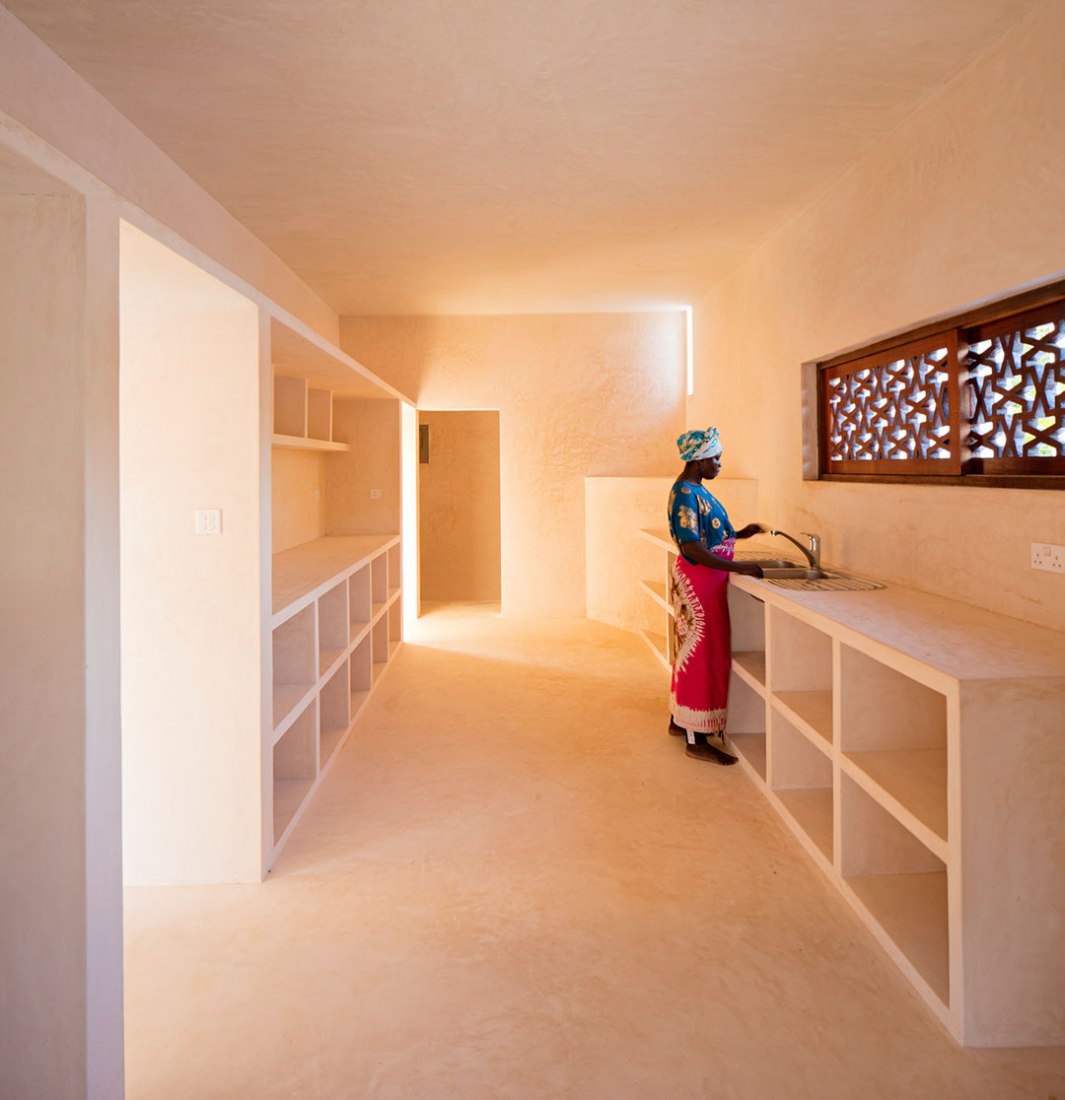 Dalton House by Alberto Morell | The Strength of Architecture | From 1998