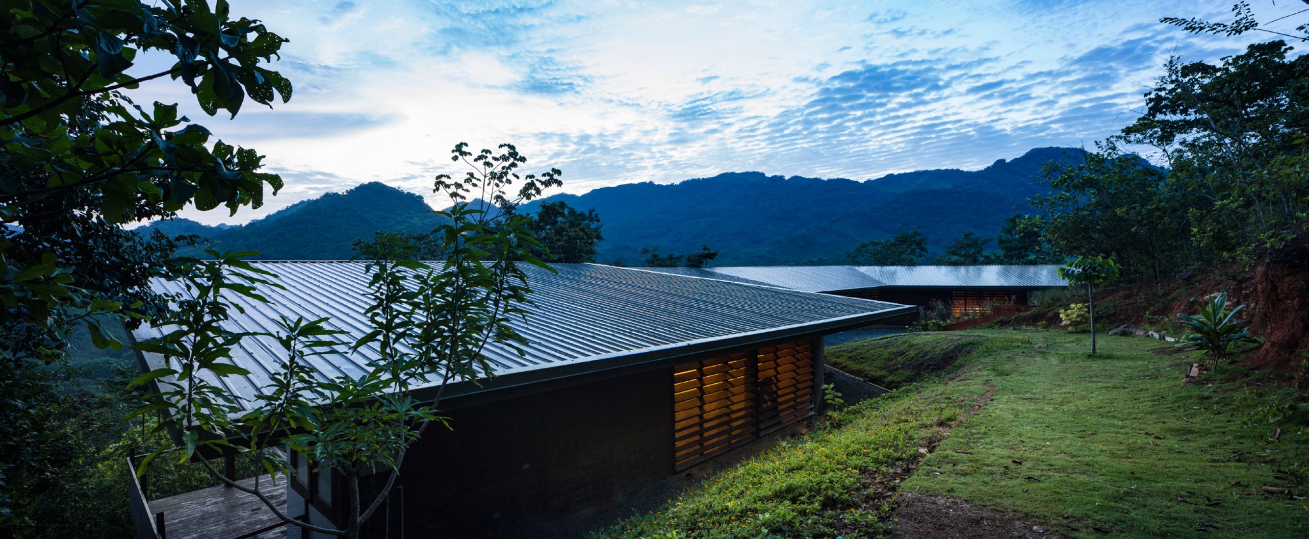 Moving between the landscape. House in Cope by Patrick Dillon | The ...