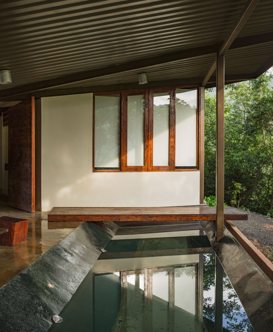 Moving between the landscape. House in Cope by Patrick Dillon | The ...