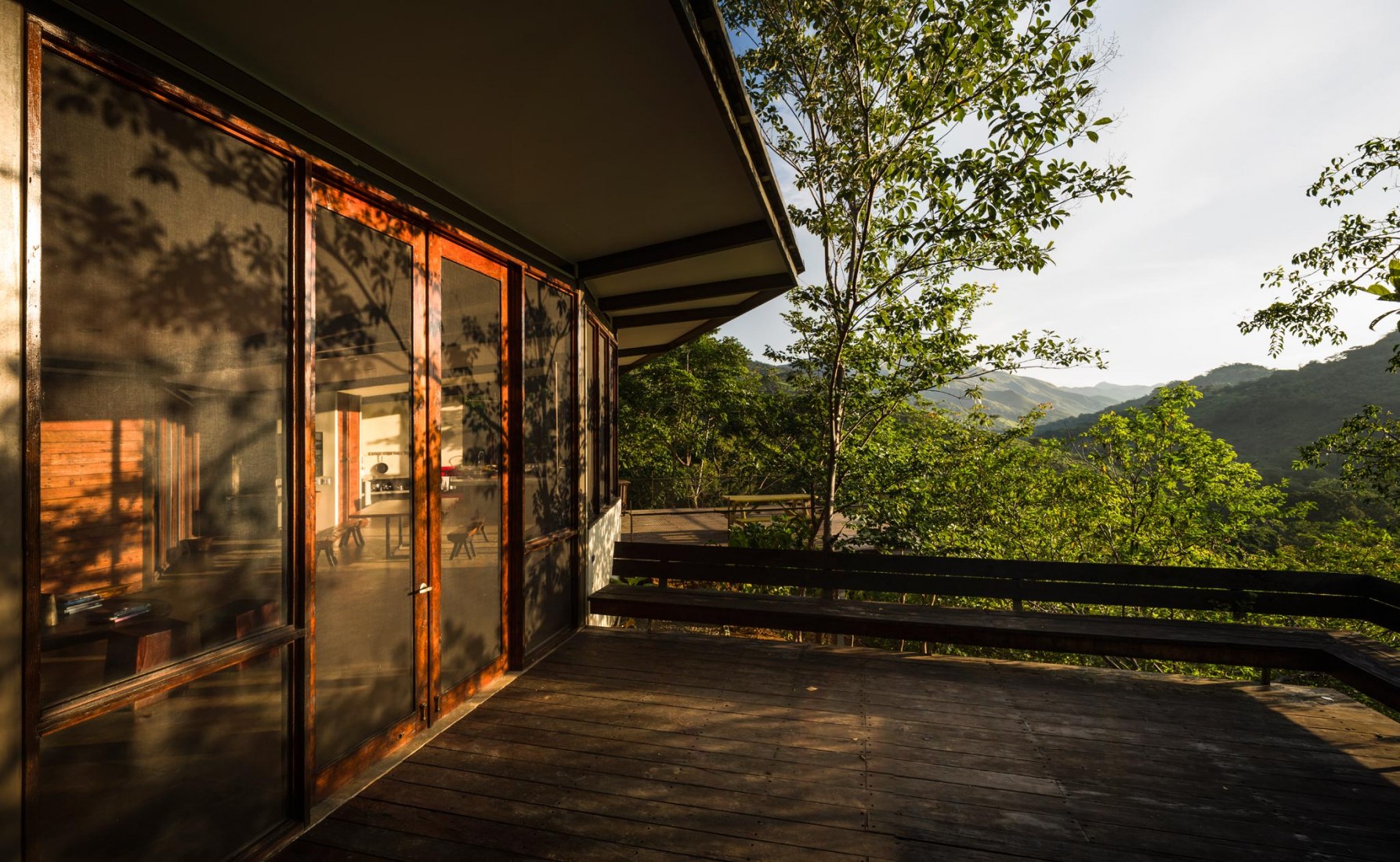 Moving between the landscape. House in Cope by Patrick Dillon | The ...