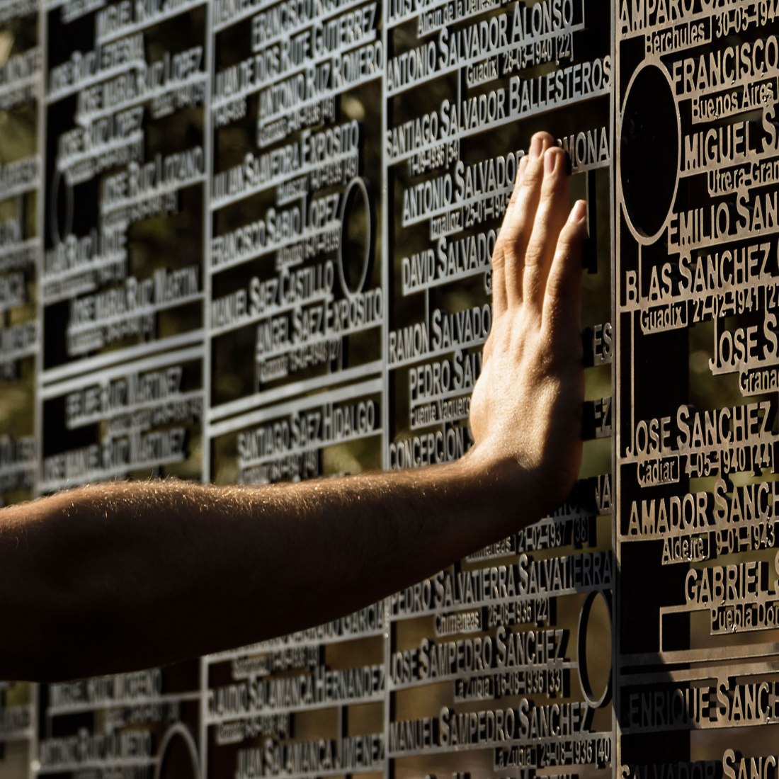Shadows of memory. Memory lattice by Carmen Moreno Álvarez | The ...