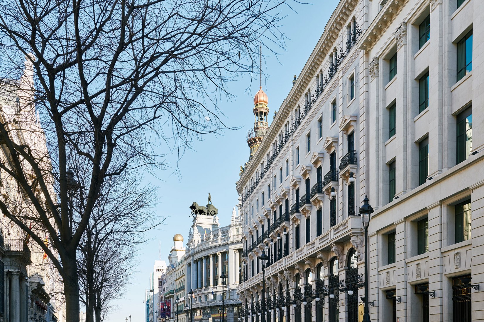 Centro Canalejas, ícono del lujo en Madrid por Estudio Lamela | Sobre ...