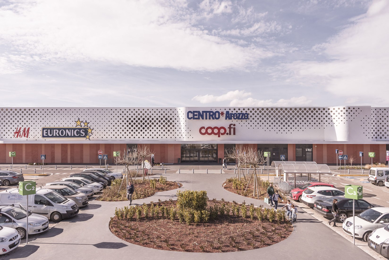 New look for Centro Arezzo by Piuarch | The Strength of Architecture ...