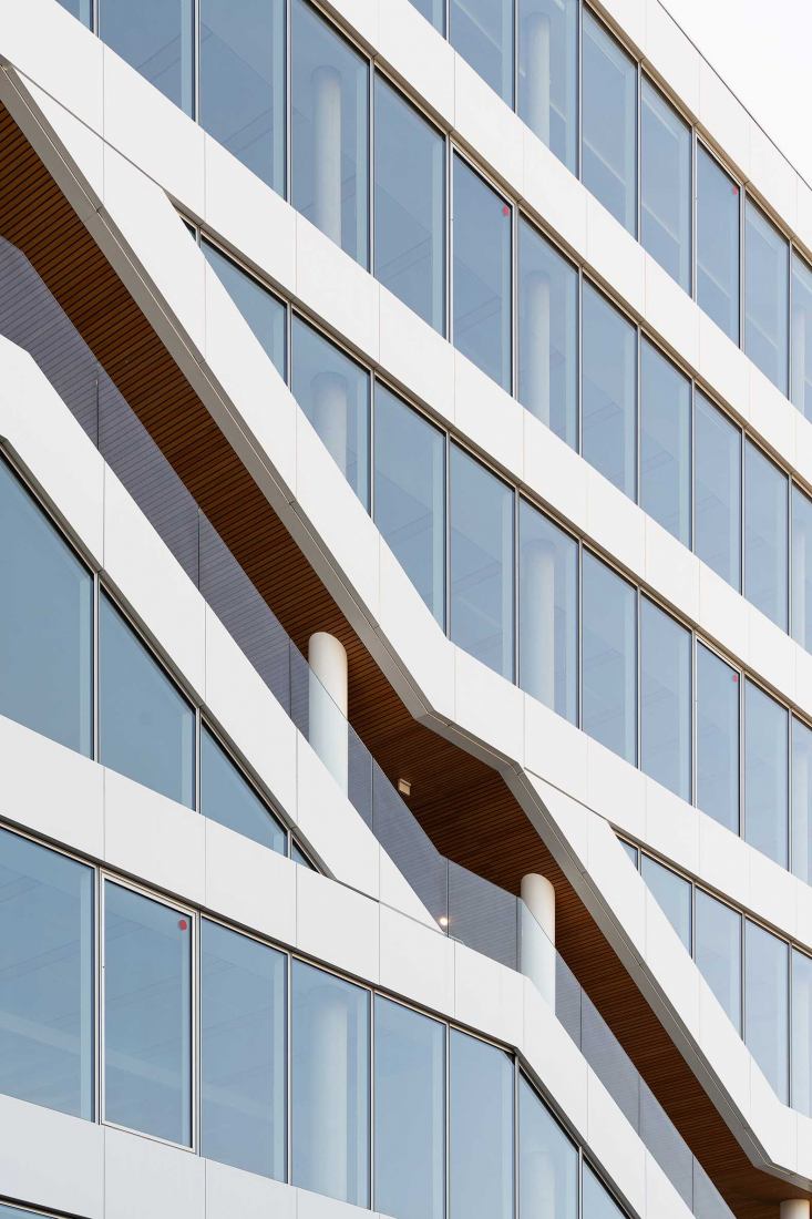 The periphery is also avant-garde. Coldefy delivers wood structure ...