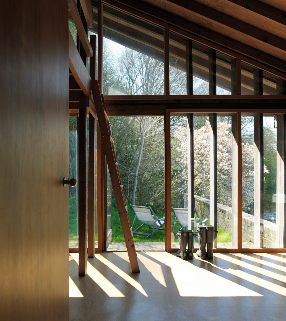 Ansty Plum House + Studio by Coppin Dockray Architects | The Strength ...