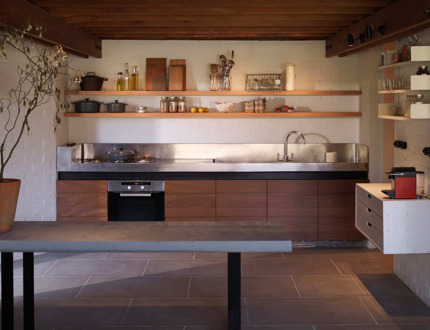 Ansty Plum House + Studio by Coppin Dockray Architects | The Strength ...