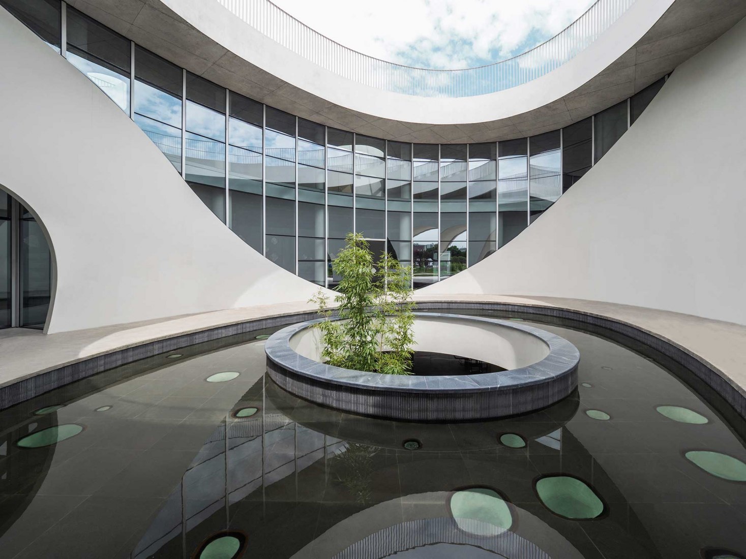 Nature as a representation of architecture. Longquan Well-Chengdu ...