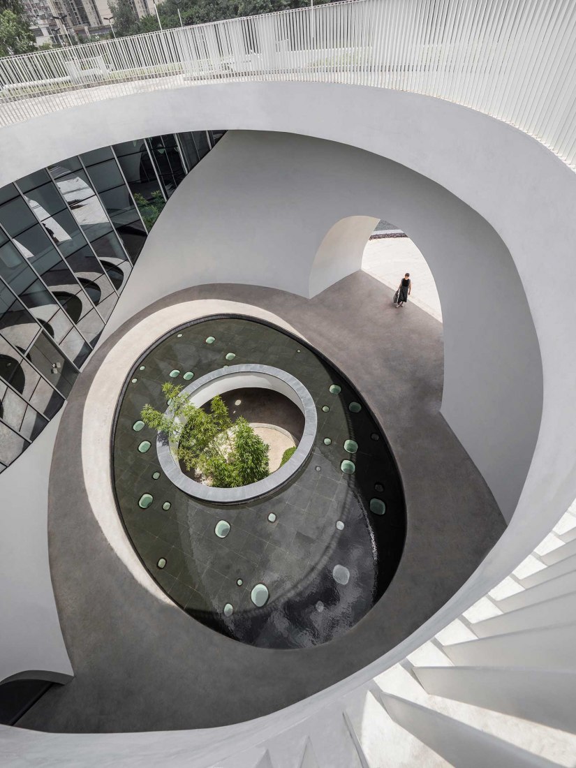 Nature as a representation of architecture. Longquan Well-Chengdu ...