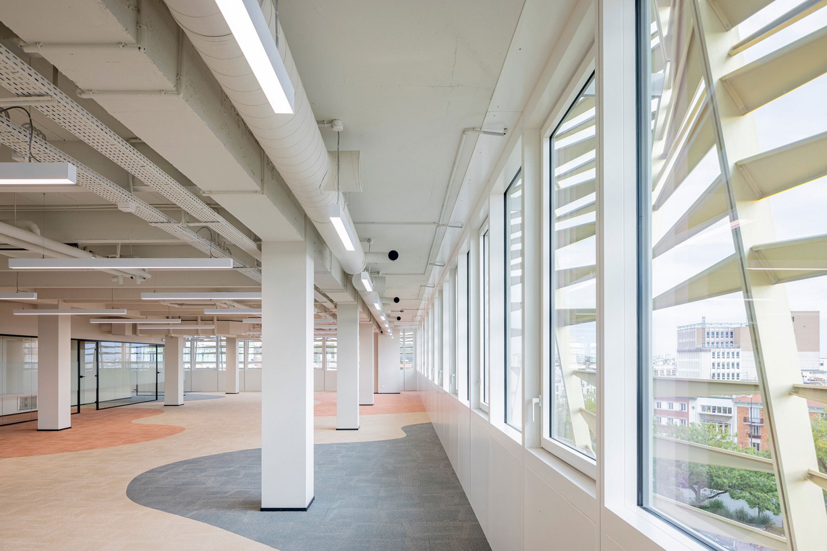 The search for abstraction as urban landmark. Rehabilitation of an ...