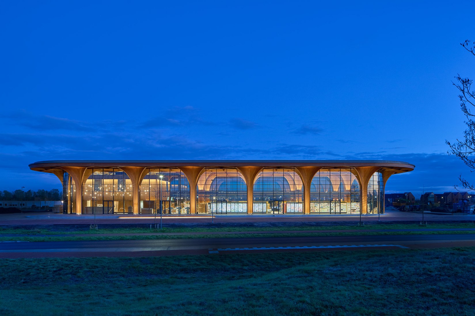 More Than a Supermarket. SuperHub Meerstad by De Zwarte Hond | The ...