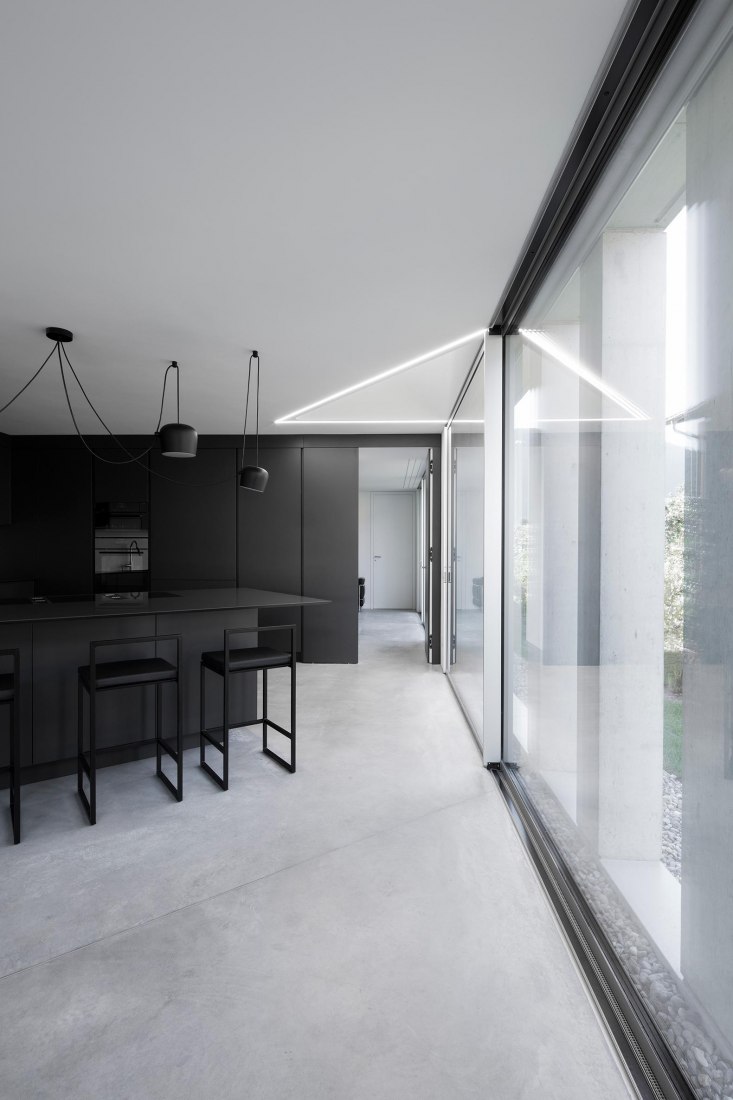 Looking east and west. Concrete house by DF__DC architects | The ...