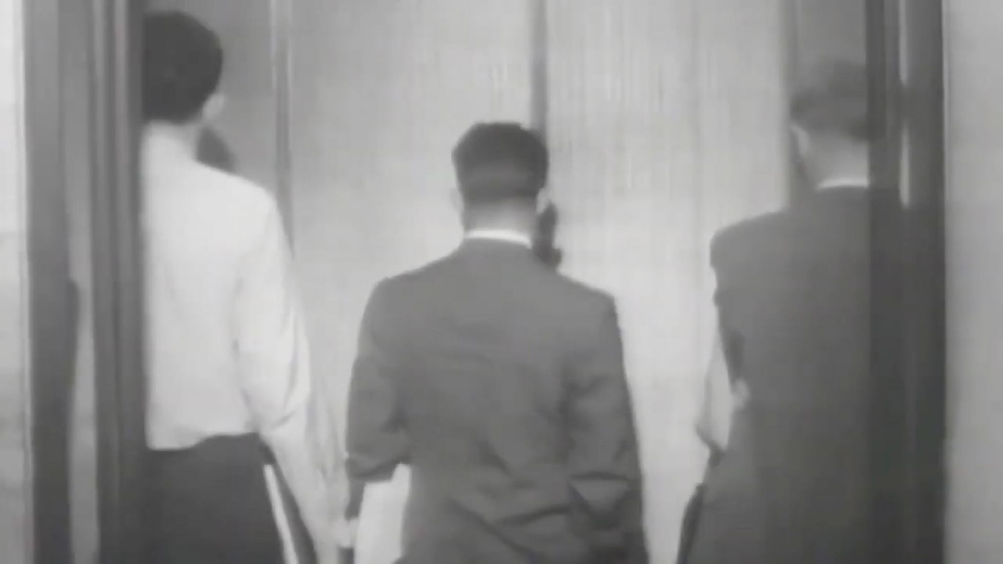 Elevator Groupthink | The Strength of Architecture | From 1998