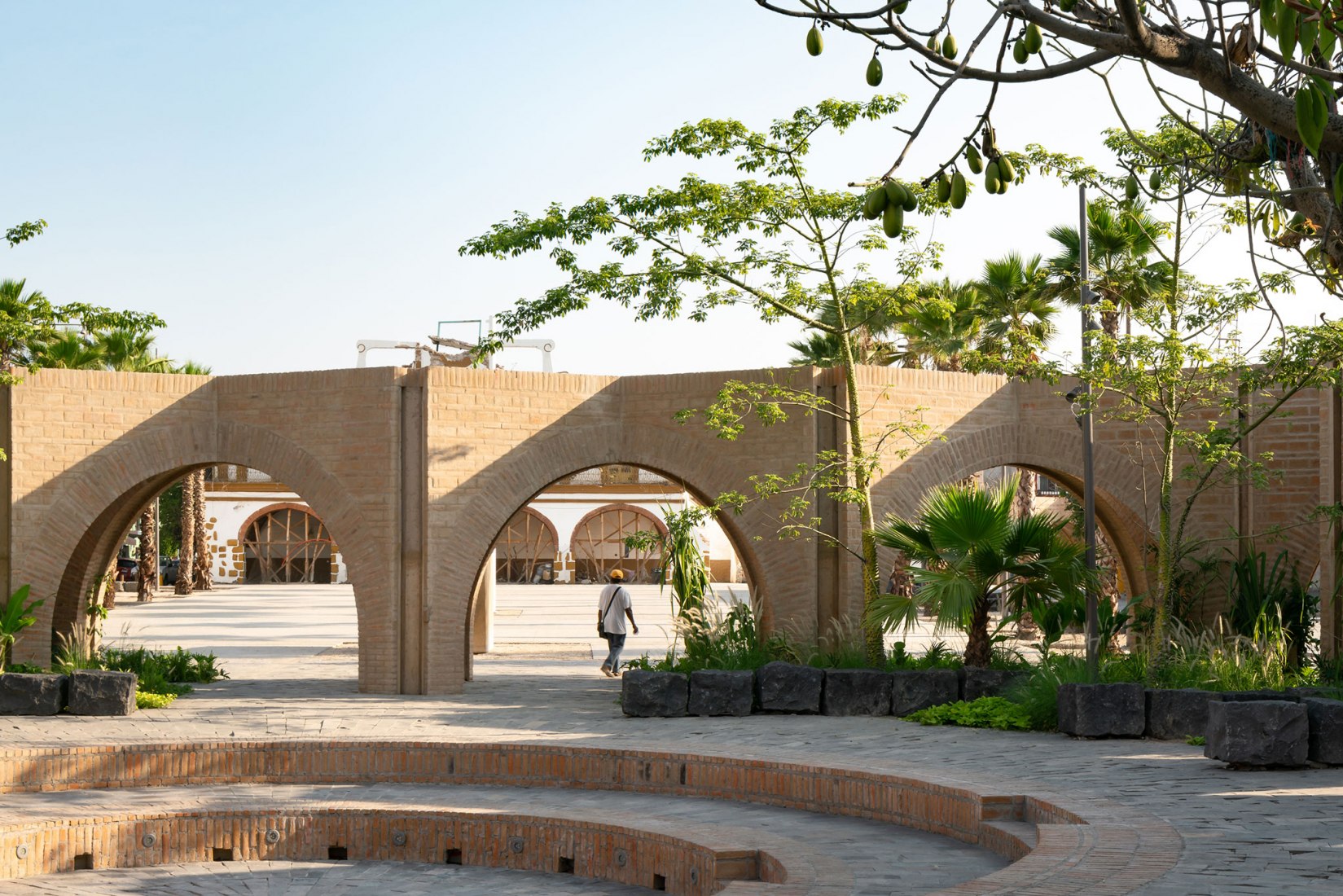 Diálogo, arcos y resiliencia natural. Jardines Centrales de Jojutla por ...