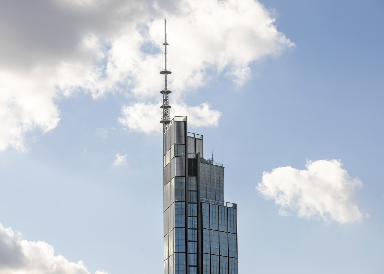 Vartso Tower. The tallest building in European Union by Foster ...
