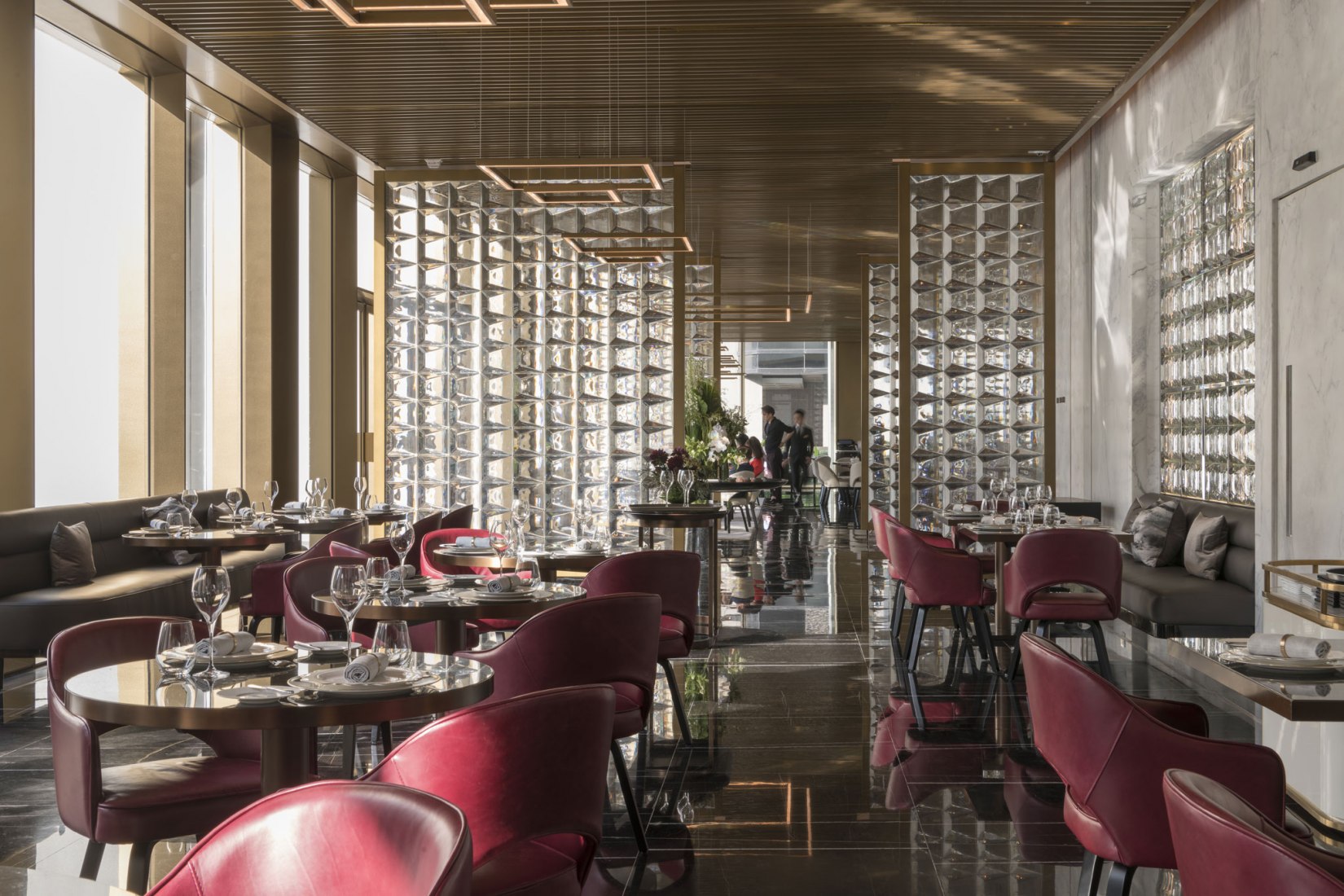 De sede gubernamental a hotel del lujo en Hong Kong. The Murray por ...