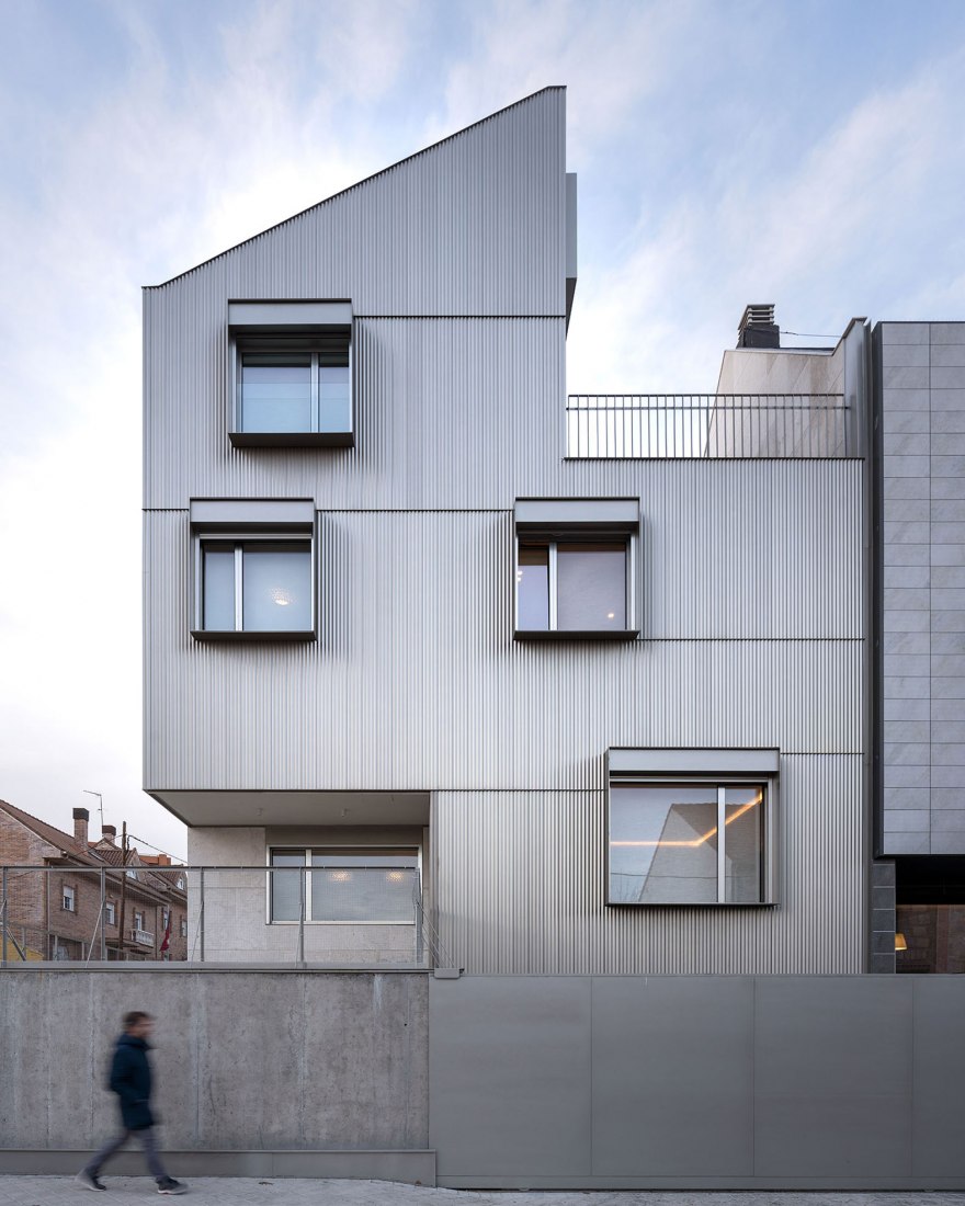 Compact, smooth and sophisticated. OG House by FRPO | The Strength of ...