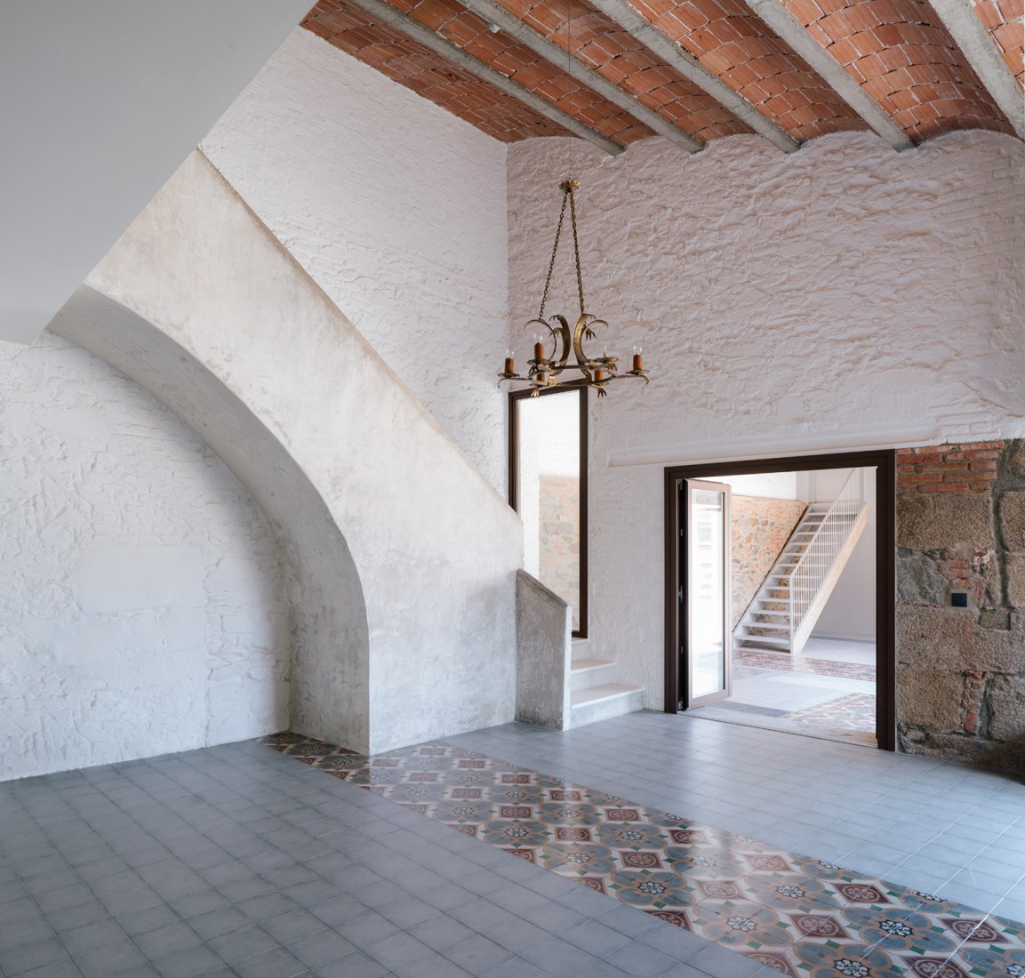 The spatial and material memory of the family. Casa Patchwork by ...