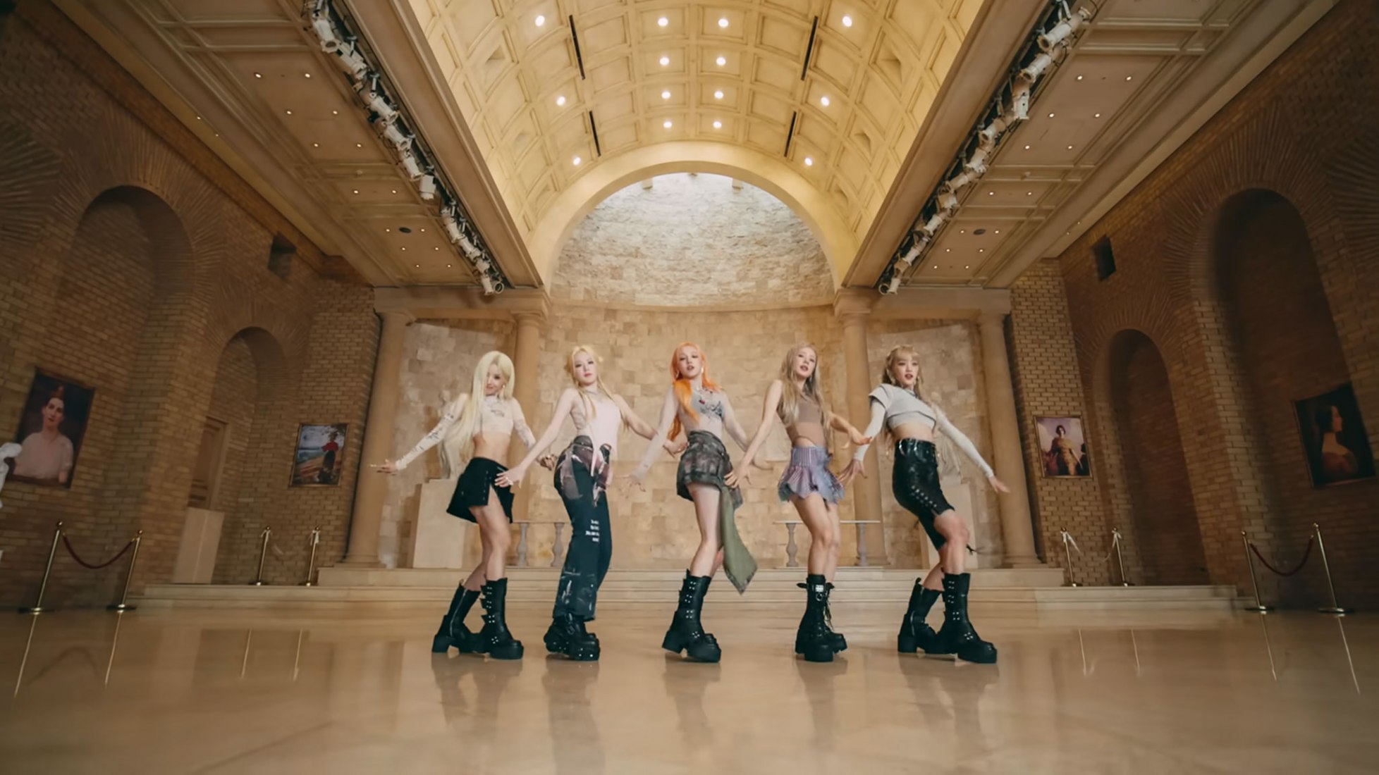 How do i look? Nxde by (G)I-DLE | The Strength of Architecture | From 1998