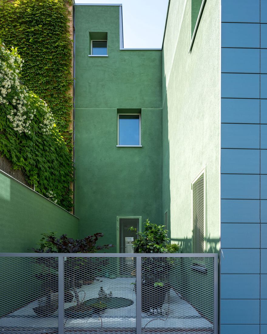 A kind empowerment. Beyond-the-family Kin by Ignacio G. Galán + OF ...