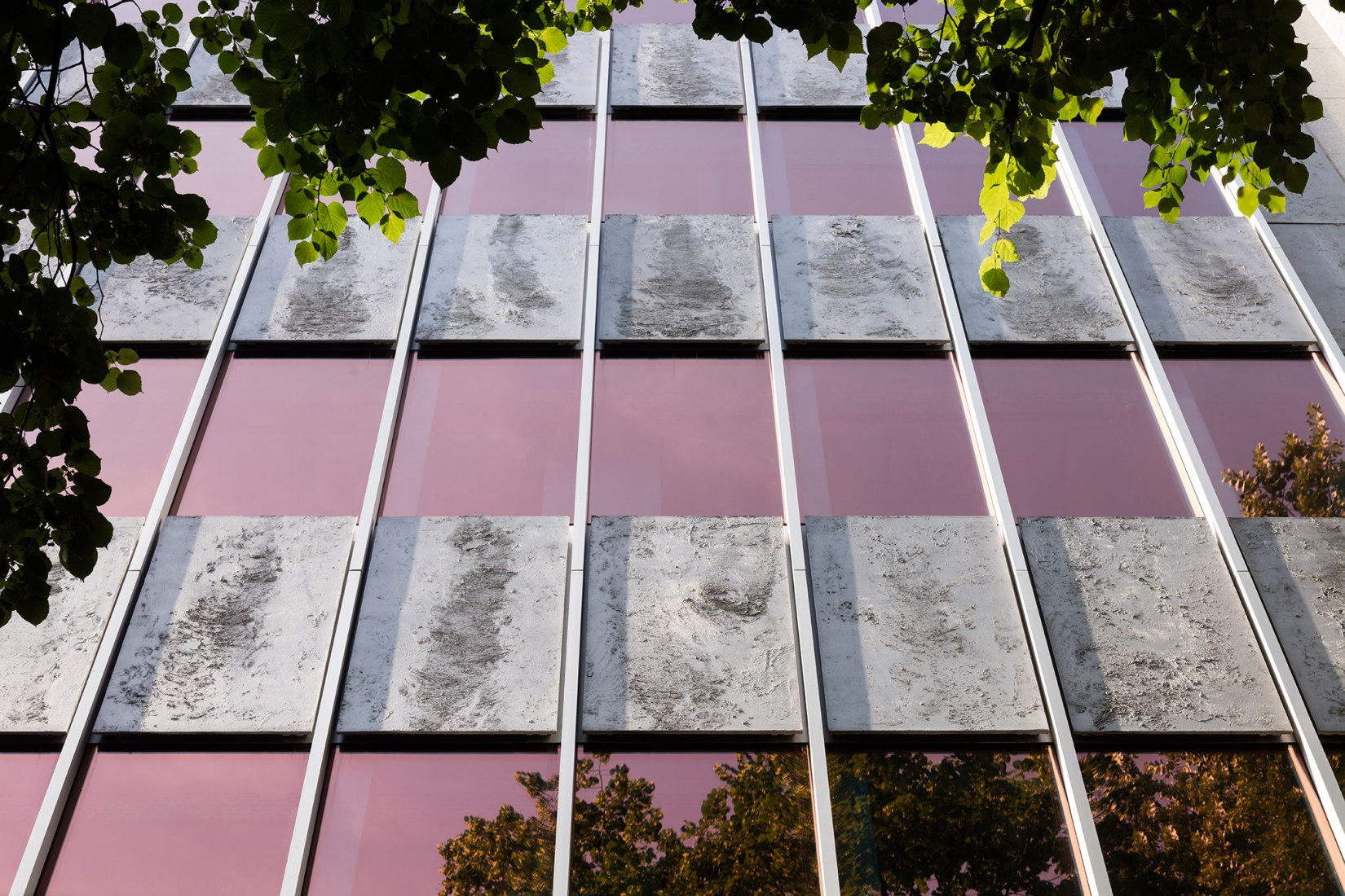 A unique rehabilitation. Refurbishment of the Bizkaia Tower by Gonzalo ...