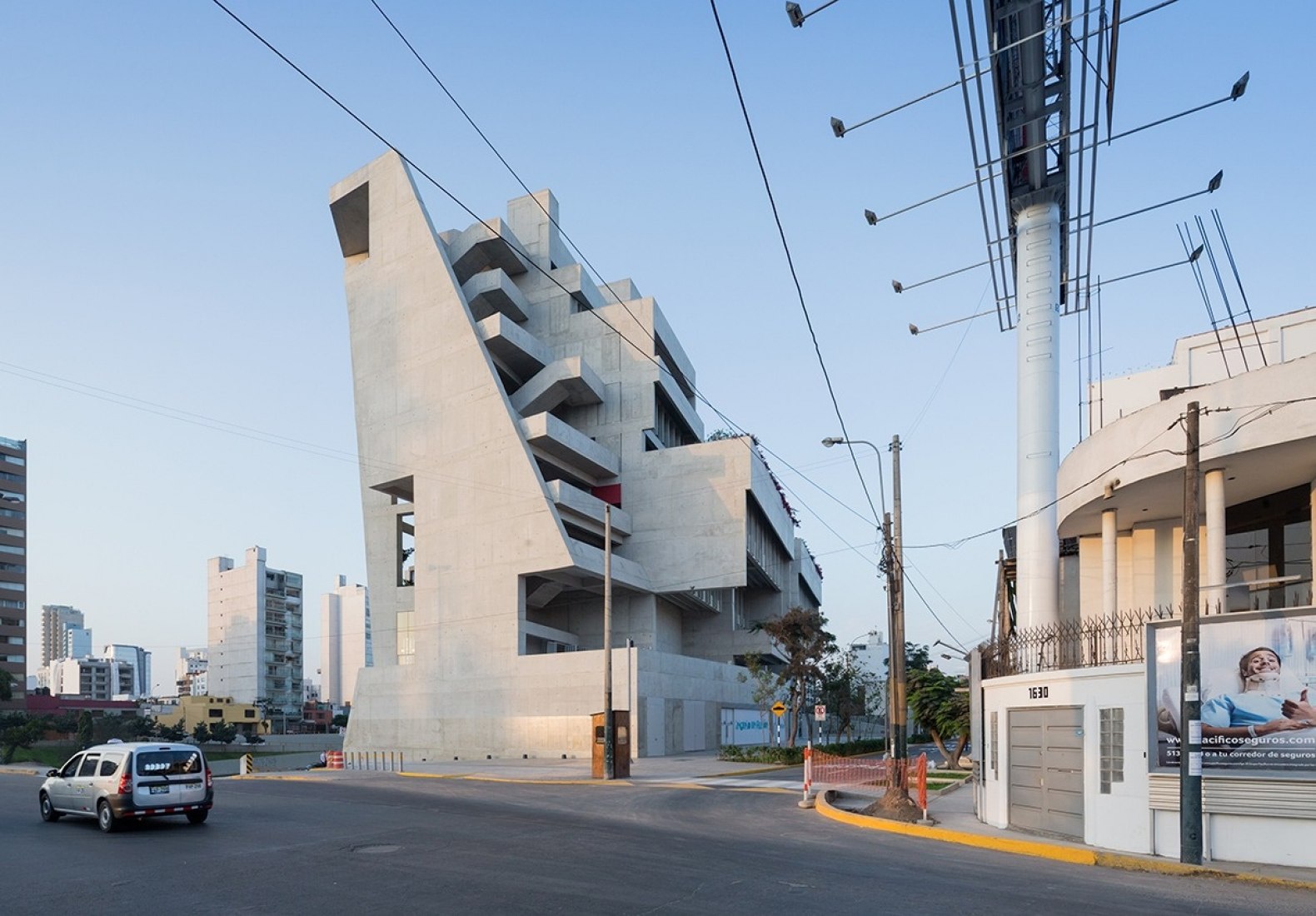 La nueva sede de la UTEC finalista en los MCHAP 2014/2015 | Sobre ...