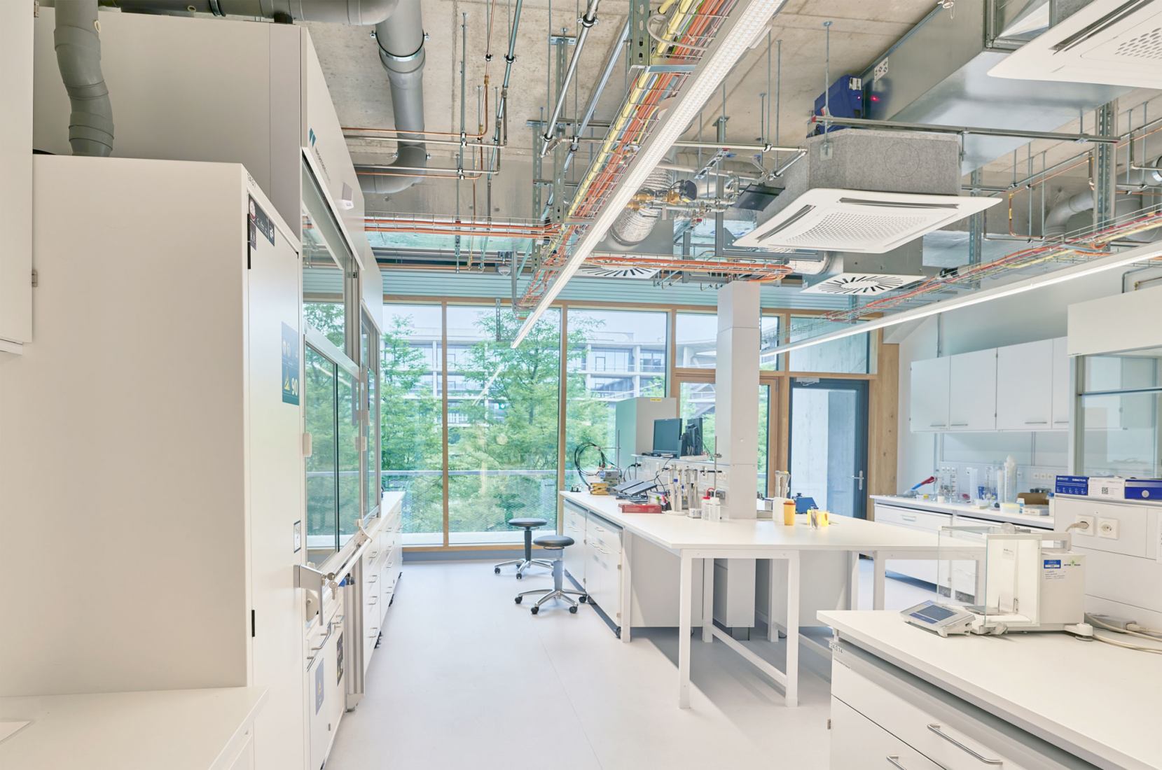 In search of proximity to deconstruct the big. SIP Main Campus by ...