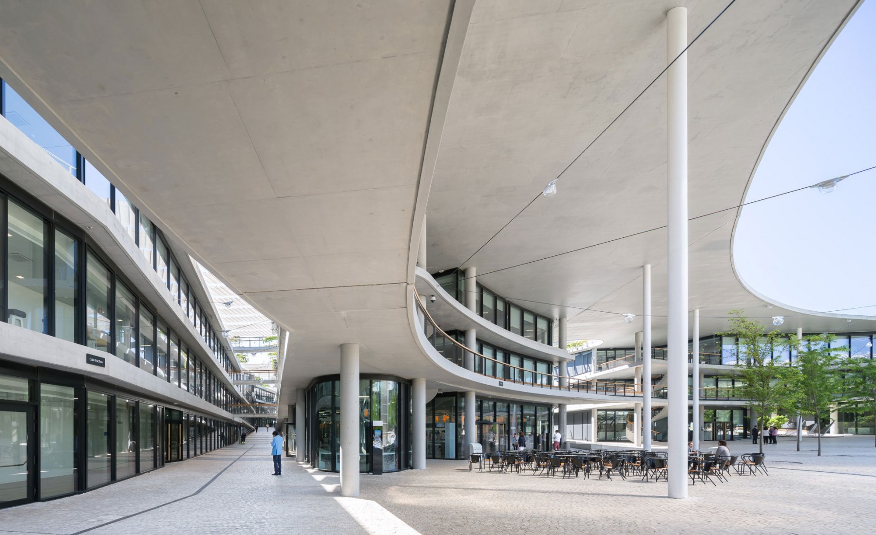 New BBVA. Headquarters BBVA by Herzog & de Meuron | The Strength of ...