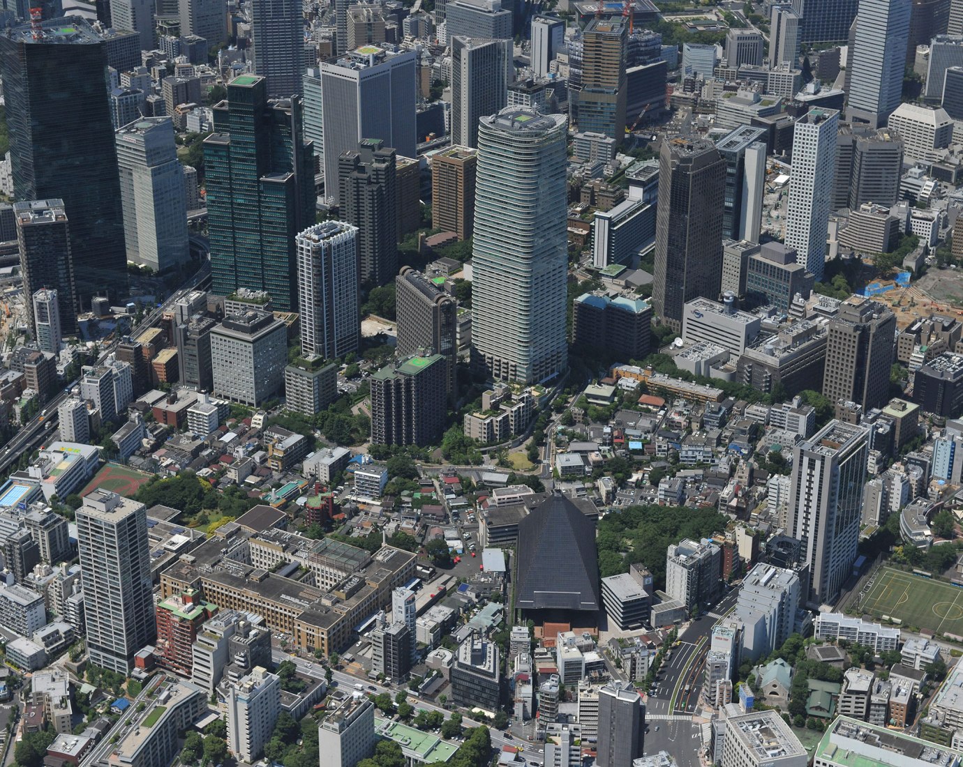 Heatherwick Studio launches Toranomon-Azabudai district in Tokyo | The ...