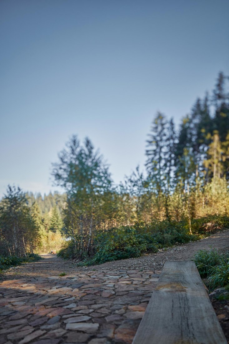 Three scenic walks over a quarry by henkai architekti and Zahrada-Park ...