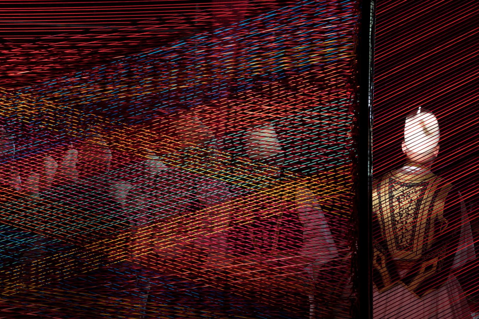 Transforming according to movement and light. Loom by Ines Esnal | The ...