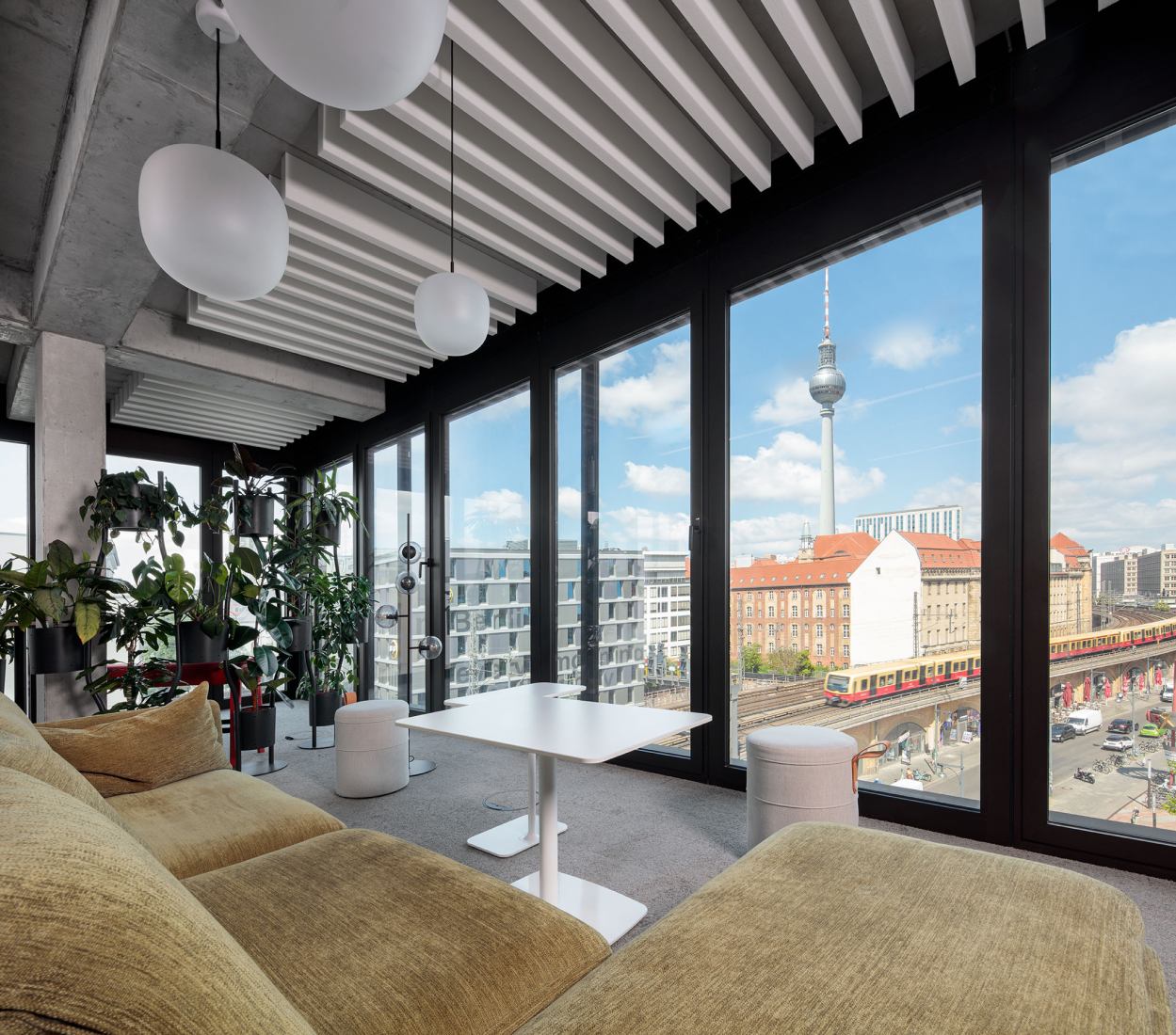 New home of innovative companies. VoltAir by J.MAYER.H und Partner and ...