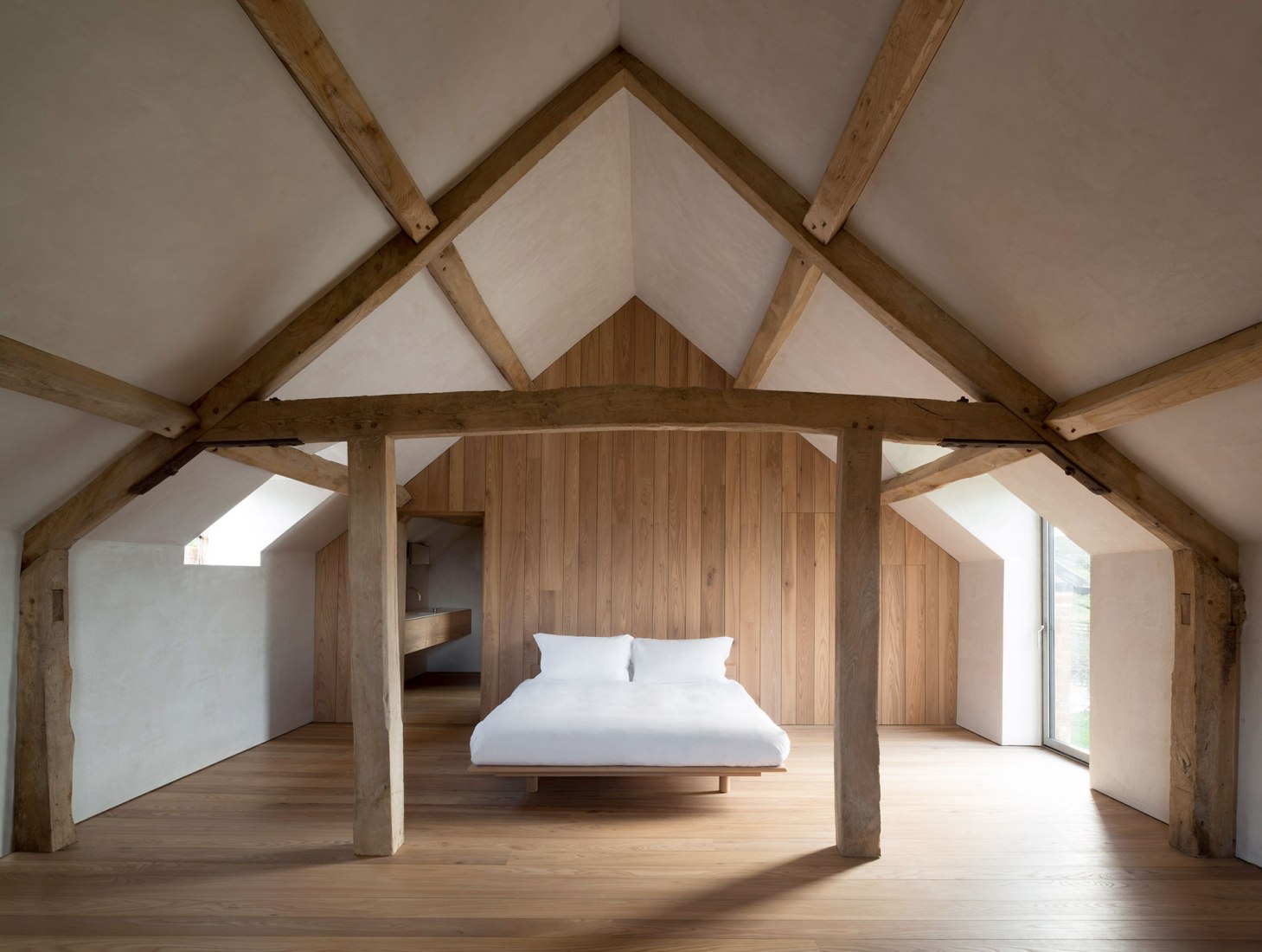 Home Farm by John Pawson. The renovation a former rural house into a ...