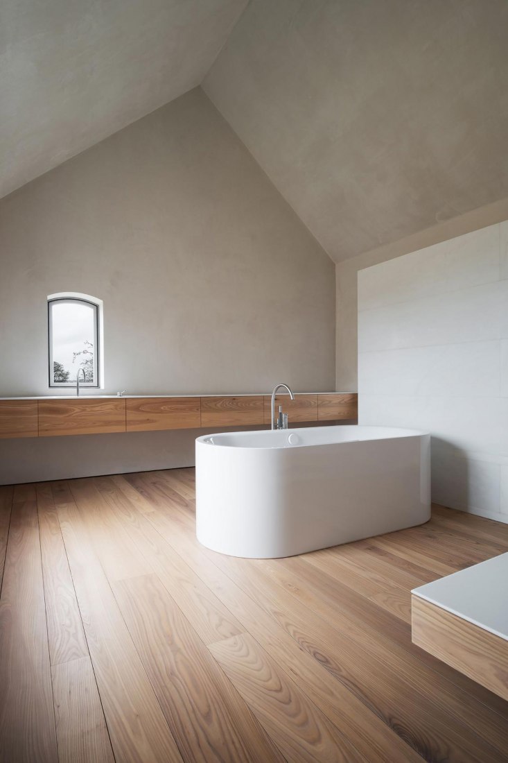 Home Farm by John Pawson. The renovation a former rural house into a ...