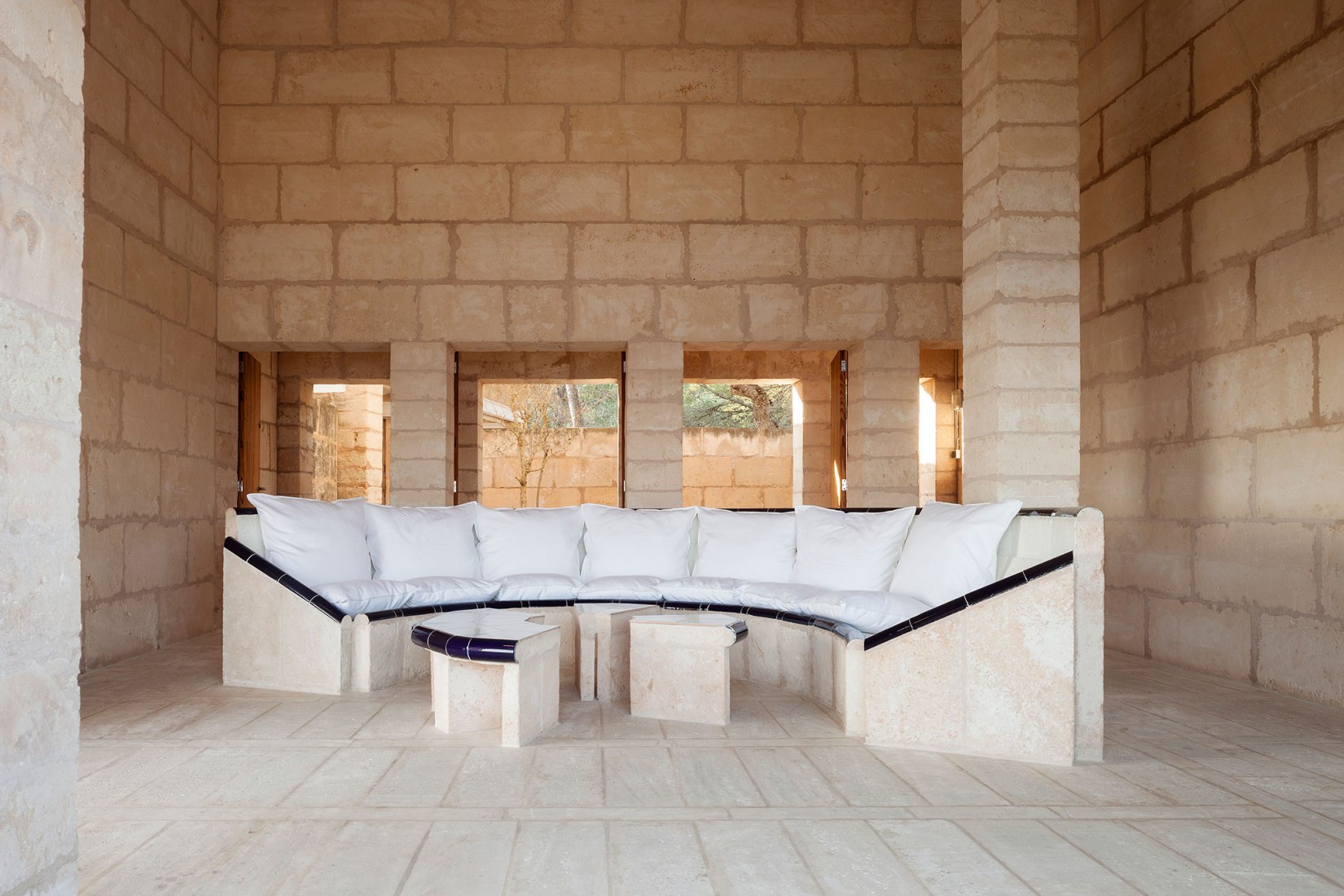 Casa Can Lis de Jørn Utzon, mirando al Mediterráneo, restaurada por ...