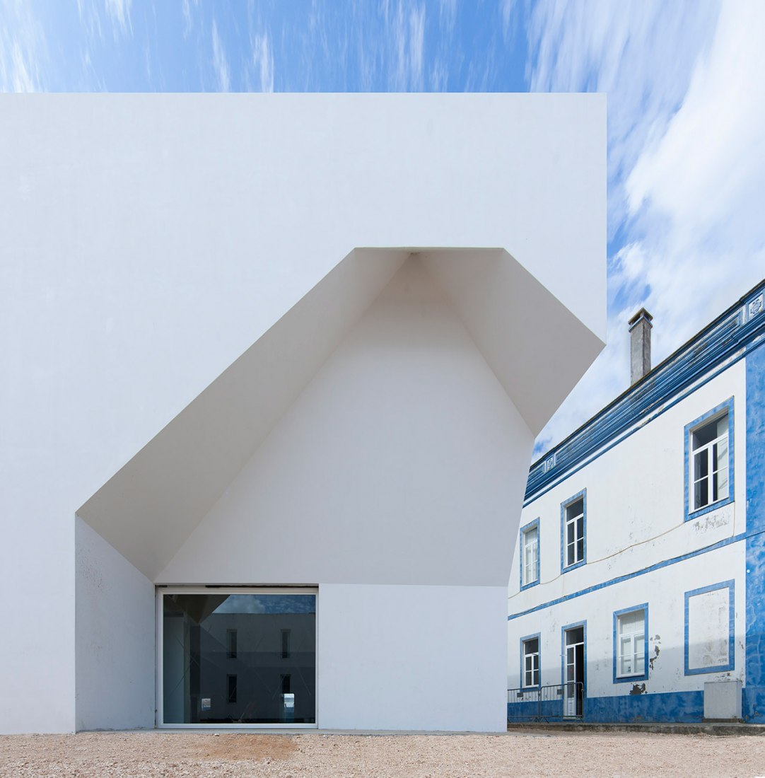 Meeting Centre in Grândola by Aires Mateus. A white sculpted stone ...