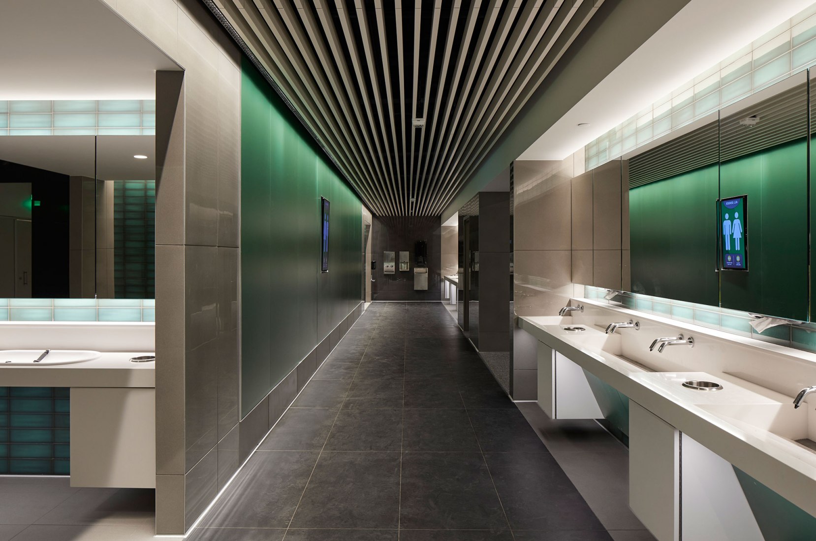 Remodeling of a terminal. Kansas City International Airport’s New ...