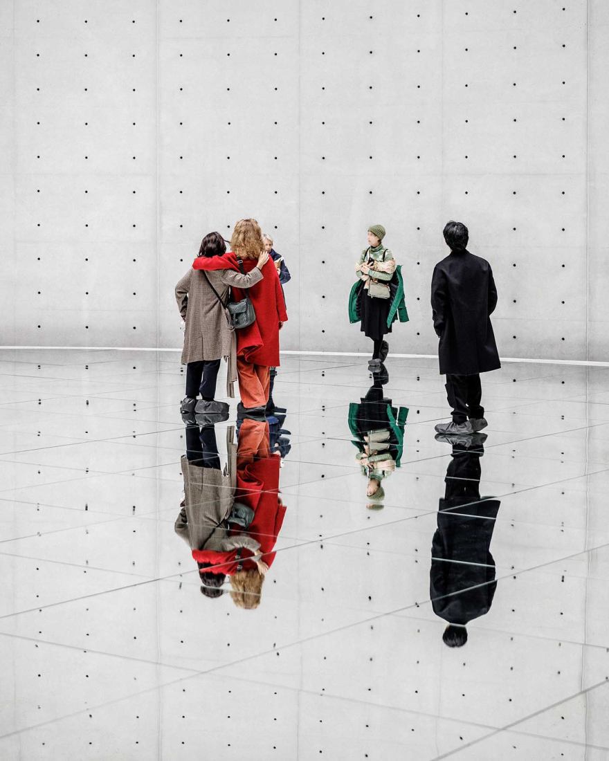 Carte blanche to Kimsooja: To Breathe-Constellation, on Bourse de ...