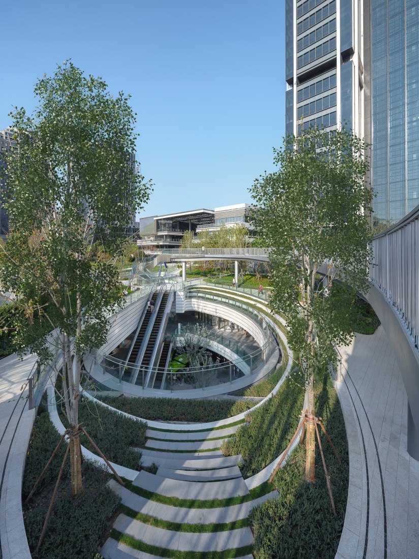 Heritage, culture and retail in an "urban valley". Shanghai Suhe MixC ...