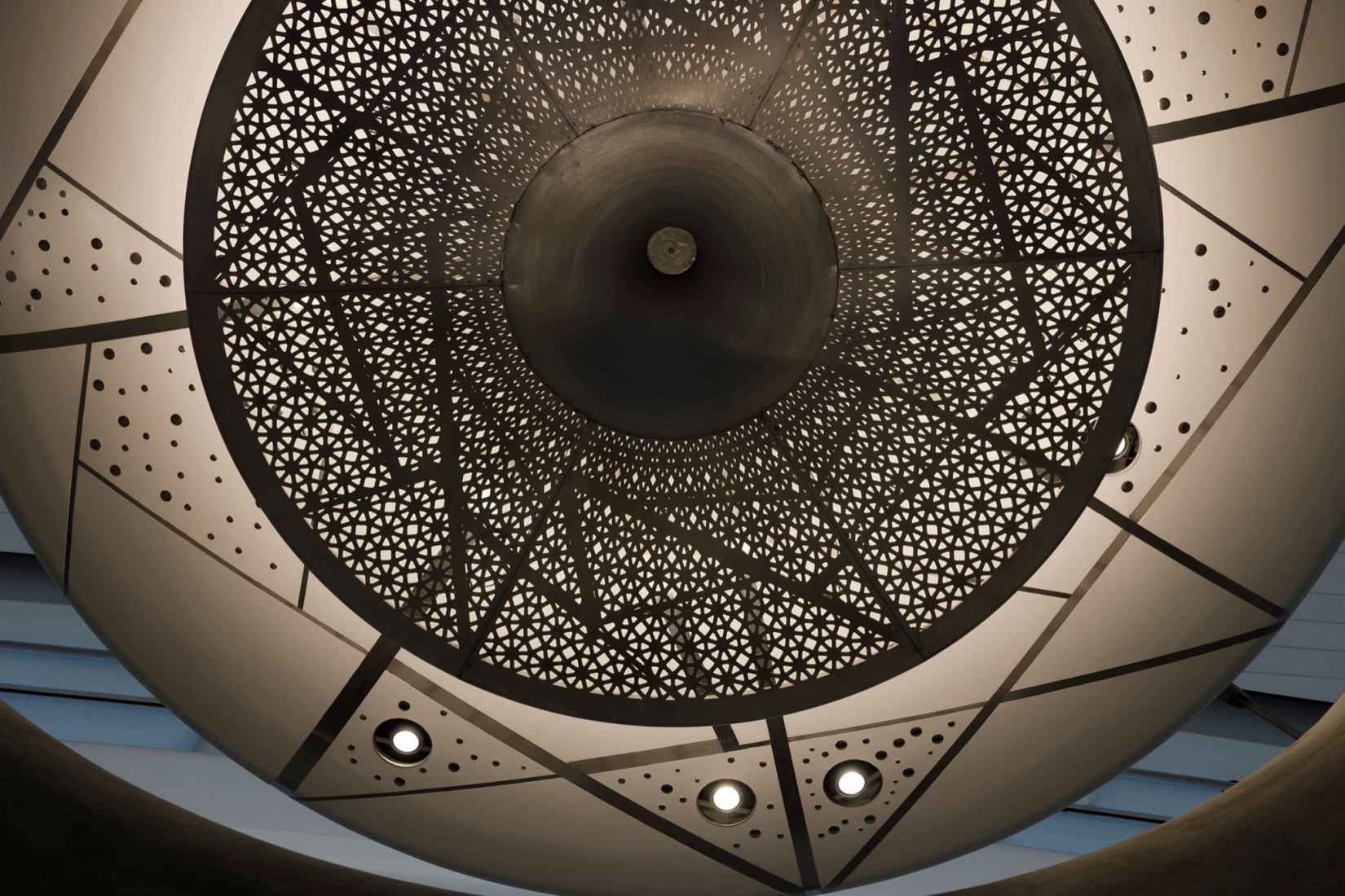 Terminal en forma de X. Aeropuerto Internacional Zayed por KPF | Sobre ...