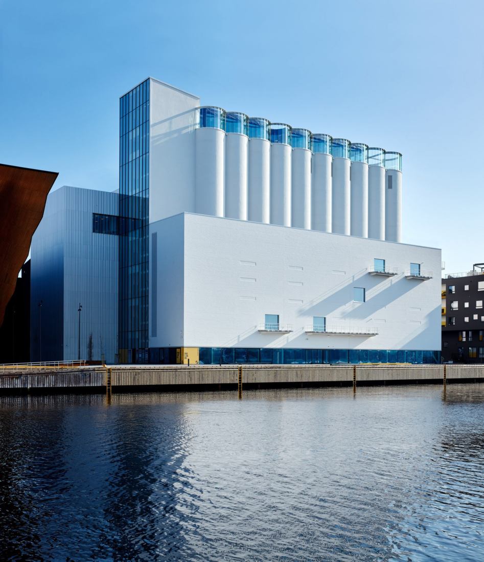 Silo and lighthouse as reference of Nordic art. Inauguration of ...