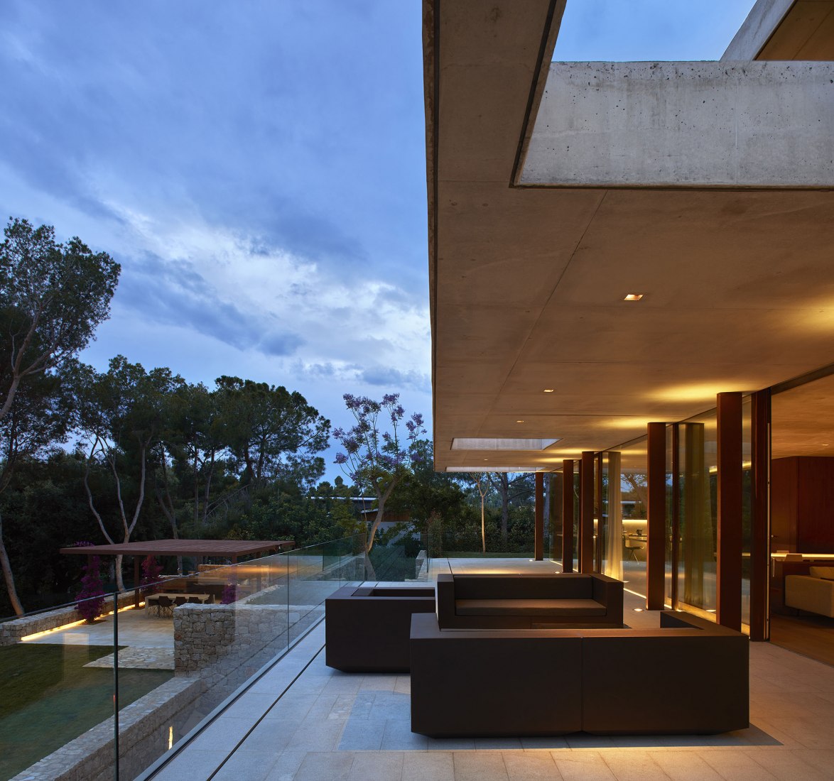 Home in the pine forest by Ramón Esteve. The Mediterranean Garden | The ...