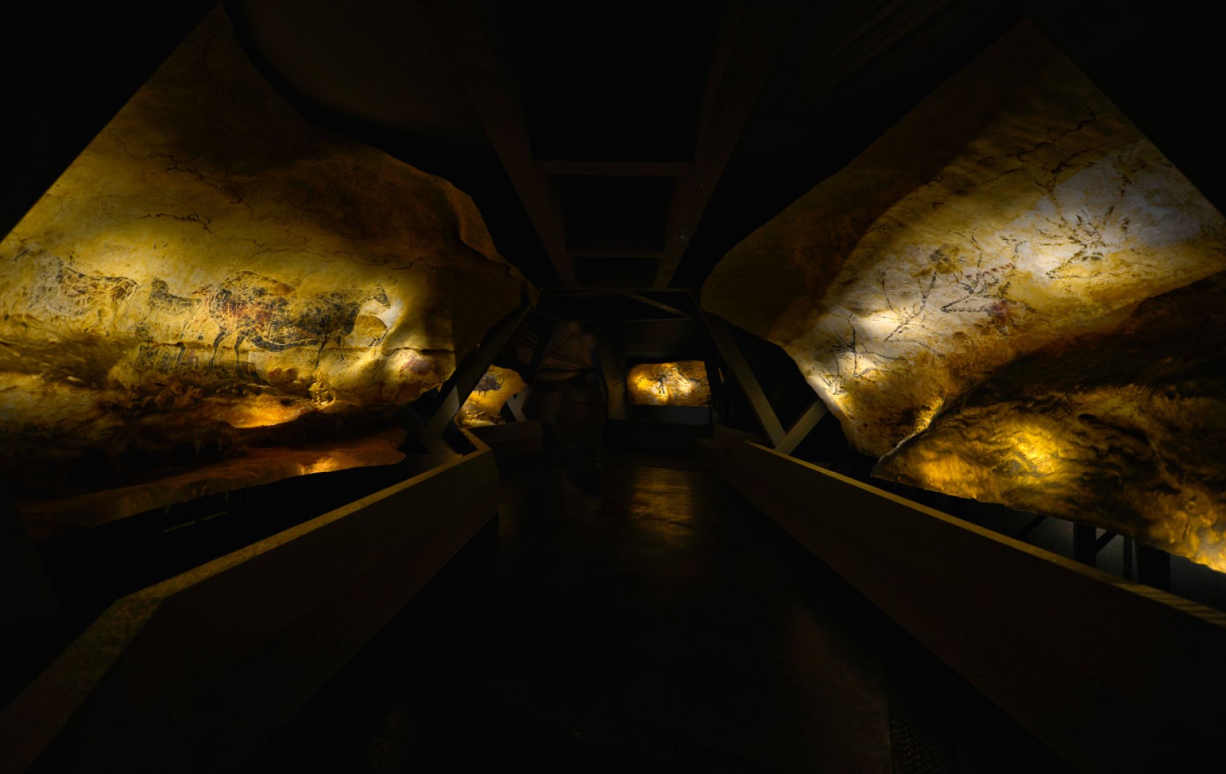 Lascaux IV Caves Museum by Snøhetta | The Strength of Architecture ...
