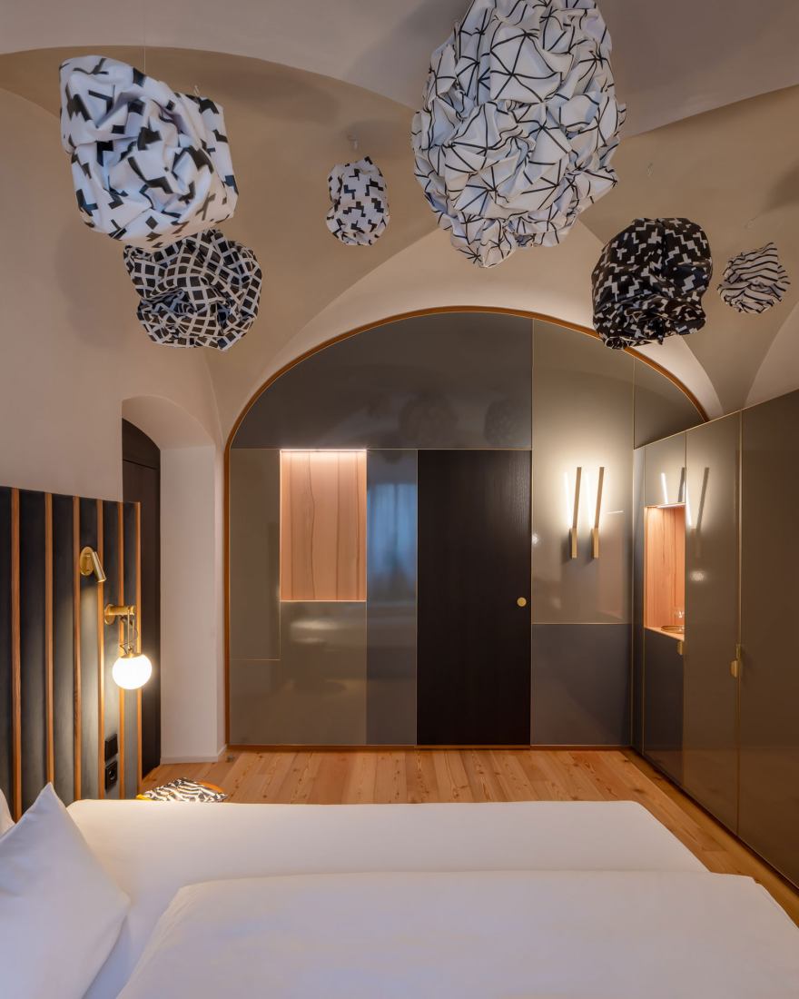 Transformación de una residencia del siglo XV. Lasserhaus Art Hotel por ...
