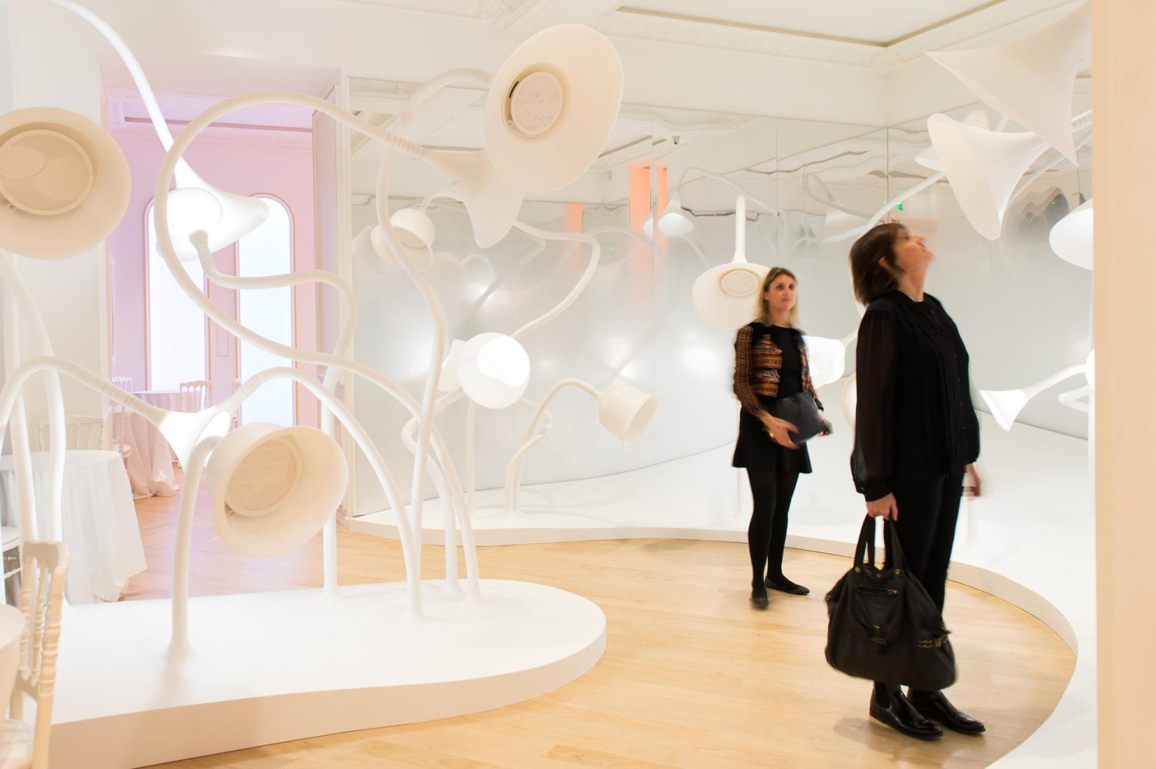 A new venue to Perfume at Paris. Luxurious but not elitist | The ...
