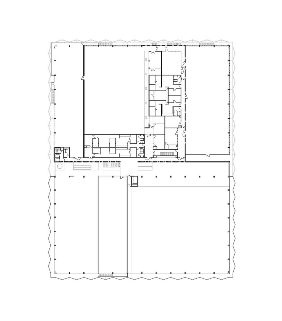 A renovated space for abstract art. Sport Center Paris by Leclercq ...